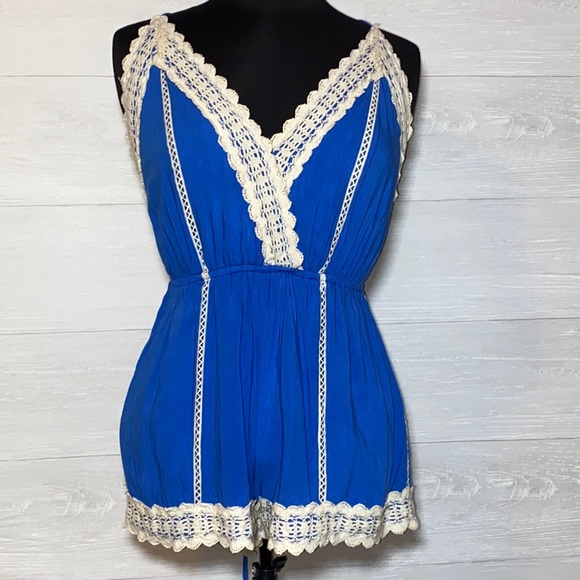 ILLA ILLA | Shorts | Illa Illa Bright Blue And Cream Lace Trim Romper With Open Back | Poshmark